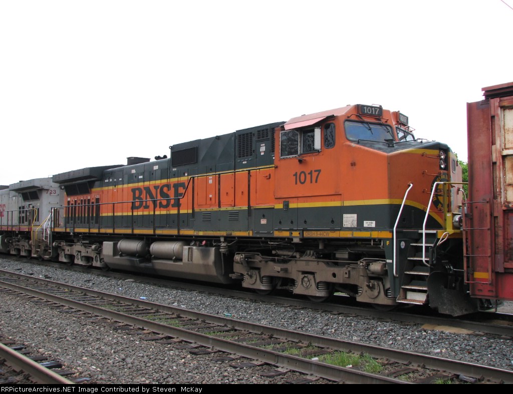 BNSF 1017